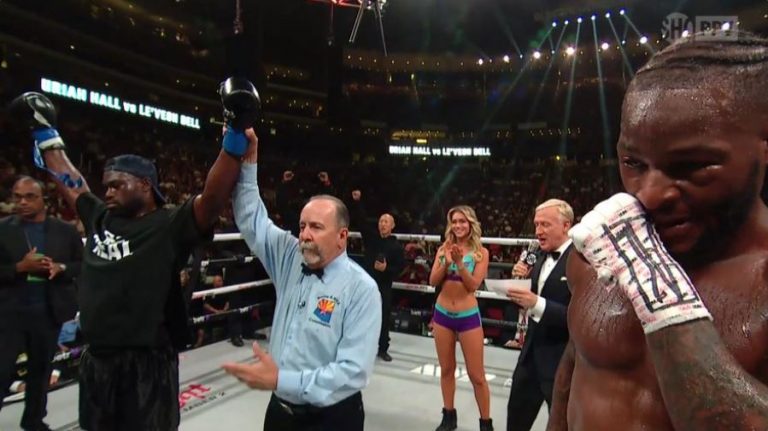 Uriah Hall defeats Le'Veon Bell (Highlights) | BJPenn.com