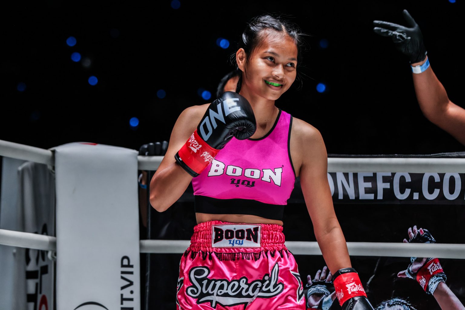 Supergirl reveals advantages against Yu Yau Pui at ONE Fight Night 41 ...