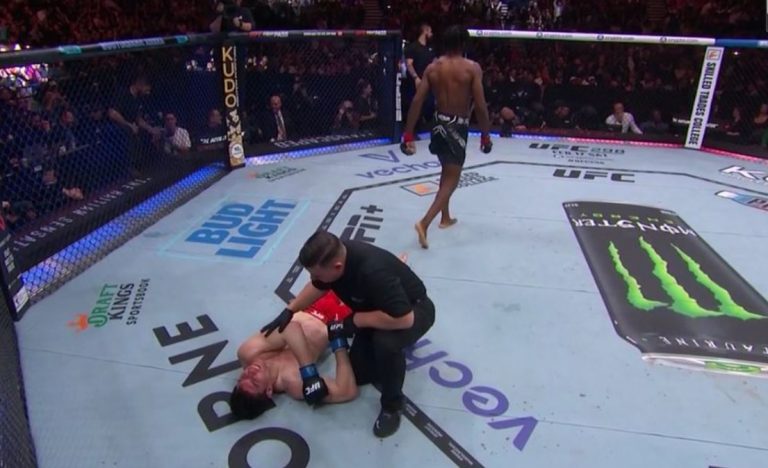UFC 297 Results: Neil Magny TKO's Mike Malott in Round 3 (Video ...