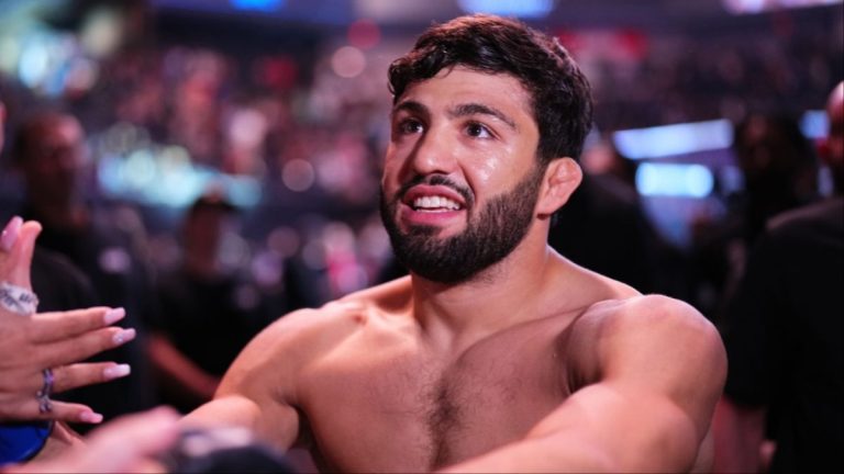 Arman Tsarukyan reveals how he can defeat Islam Makhachev in UFC title ...