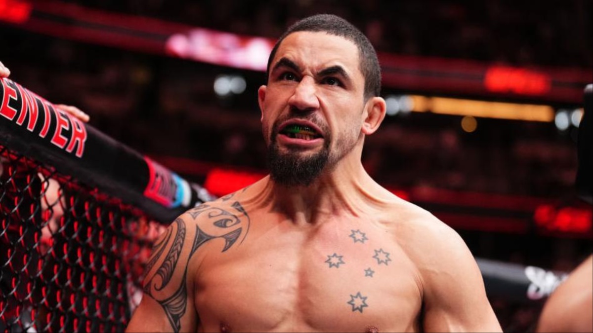 Robert Whittaker reacts to Khamzat Chimaev being out of UFC Saudi ...