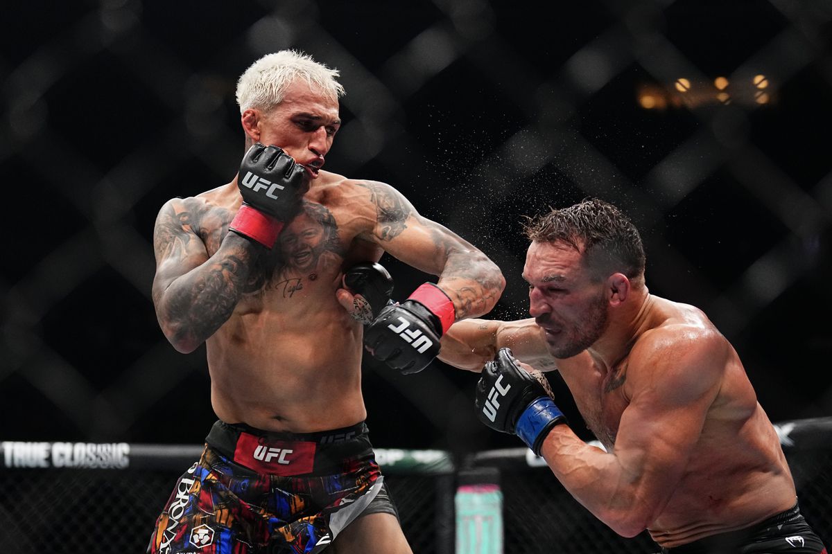 Charles Oliveira takes issue with officiating during UFC 309 fight ...