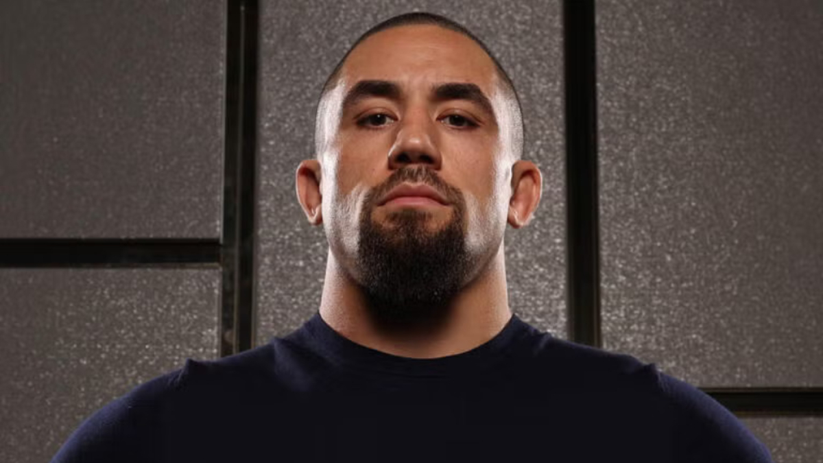 UFC legend urges Robert Whittaker to move up to light heavyweight: 'Let ...