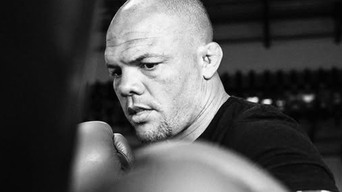 Anthony Smith explains the “f***ed up mindset” he’s bringing into UFC ...