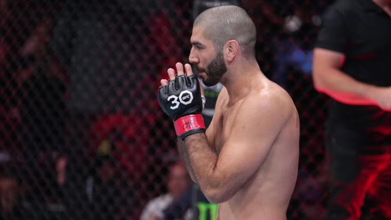 UFC Freedom 250 fighter still hasn't received contract for White House ...