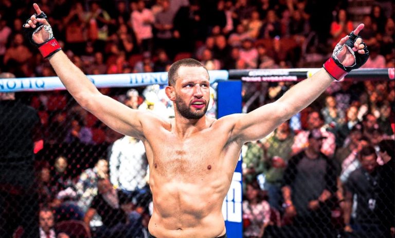 The ONE advantage: Why Reinier de Ridder is steamrolling through UFC ...