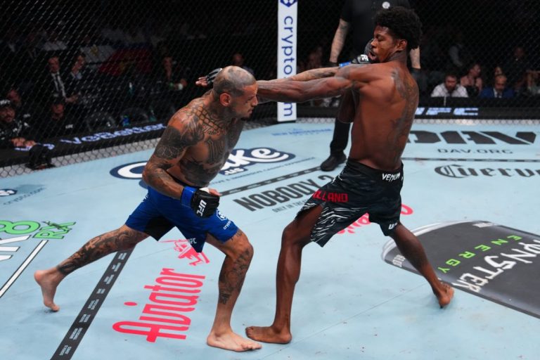 UFC 318 Results: Daniel Rodriguez defeats Kevin Holland (Highlights ...