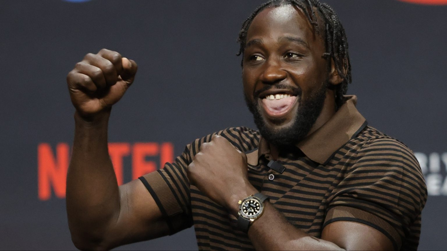 Terence Crawford makes head-scratching pick for best boxer in the UFC ...