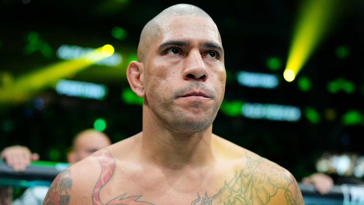 UFC champion owns up to 'wrong' assessment of Alex Pereira's career ...